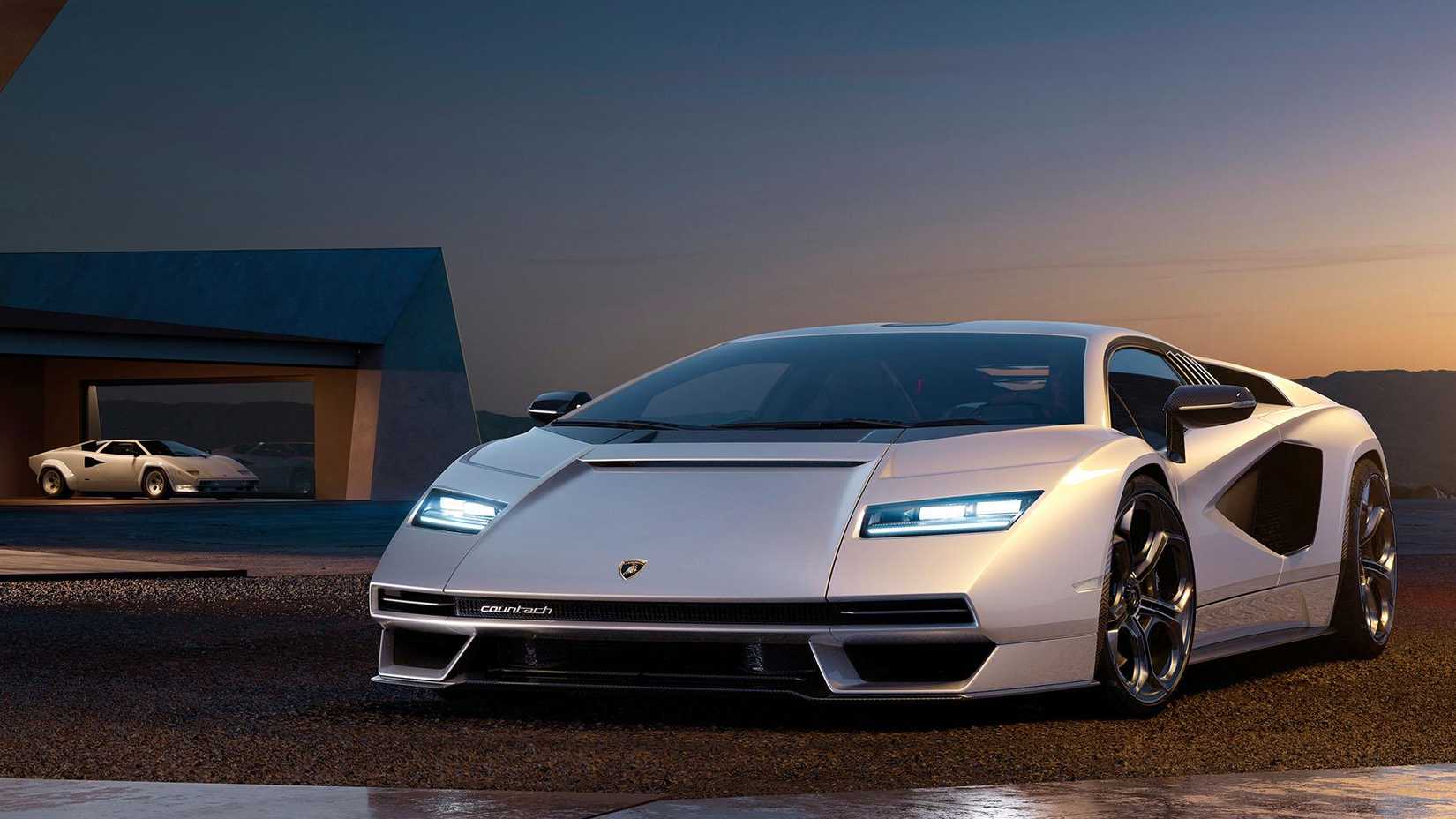 The Lamborghini Countach's Rear Wing Only Made It Slower