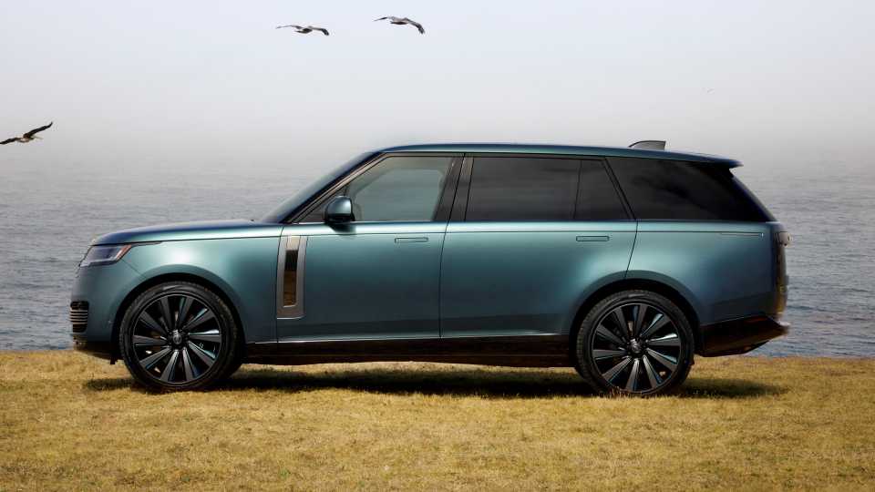 2024 Land Rover Range Rover Pricing, Photos & Specs