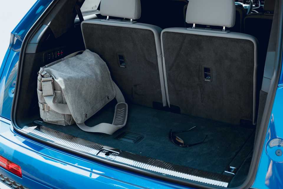 2025 Audi SQ7 Pricing, Photos & Specs