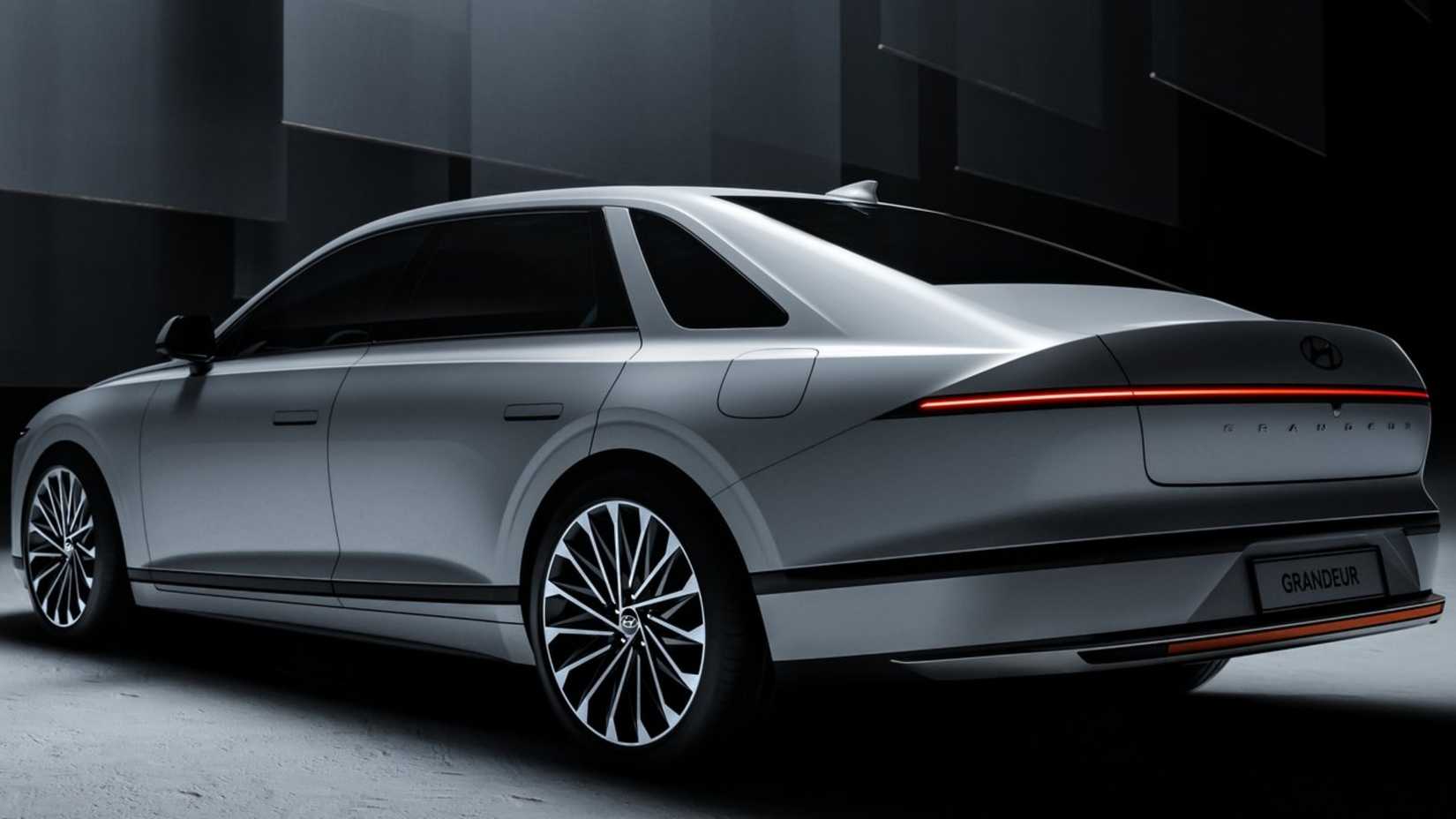 Hyundai Grandeur: The Futuristic Sedan You've Never Heard Of
