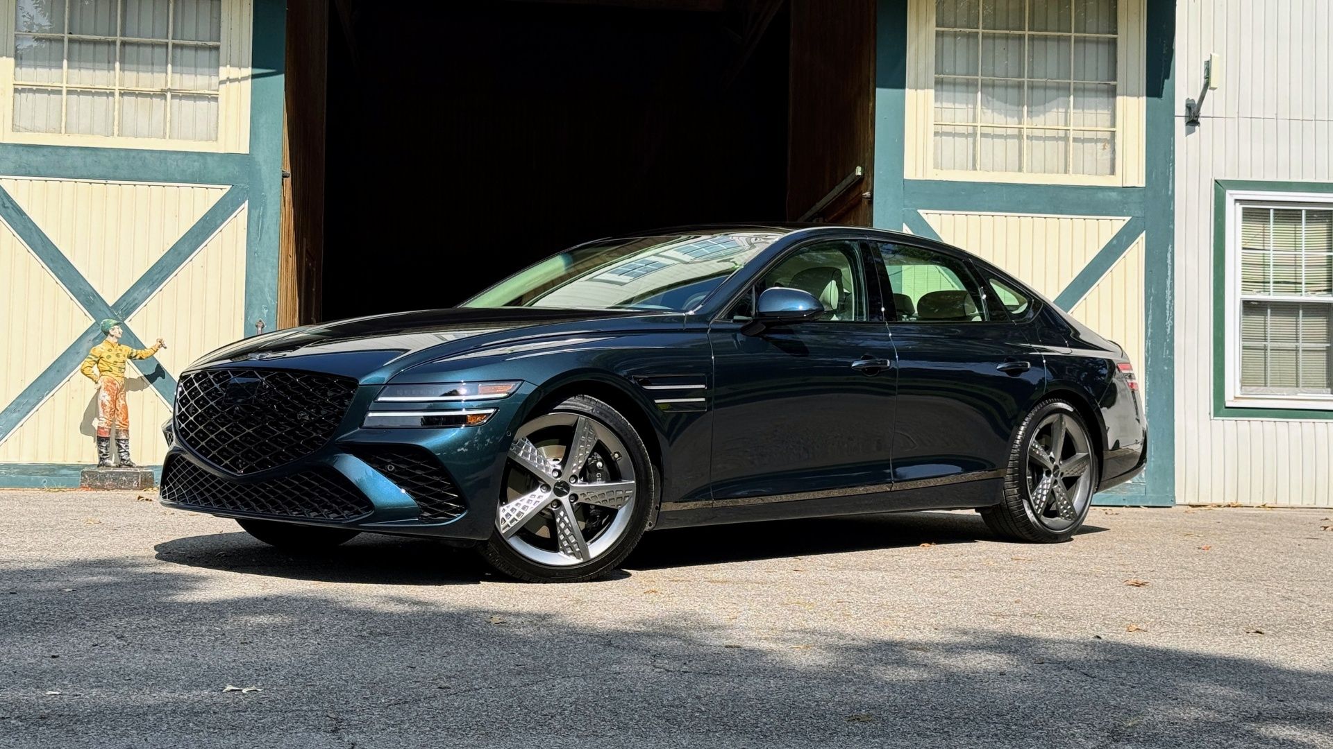 2025 Genesis G80 - Overview | CarBuzz