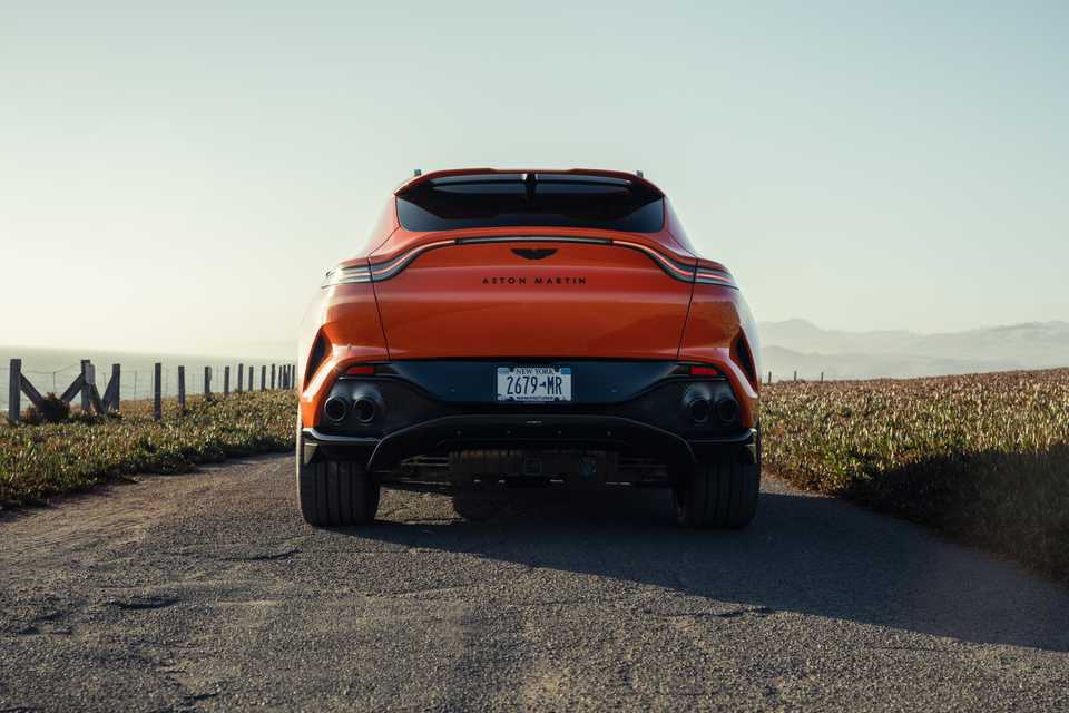 2025 Aston Martin DBX707 Pricing, Photos & Specs