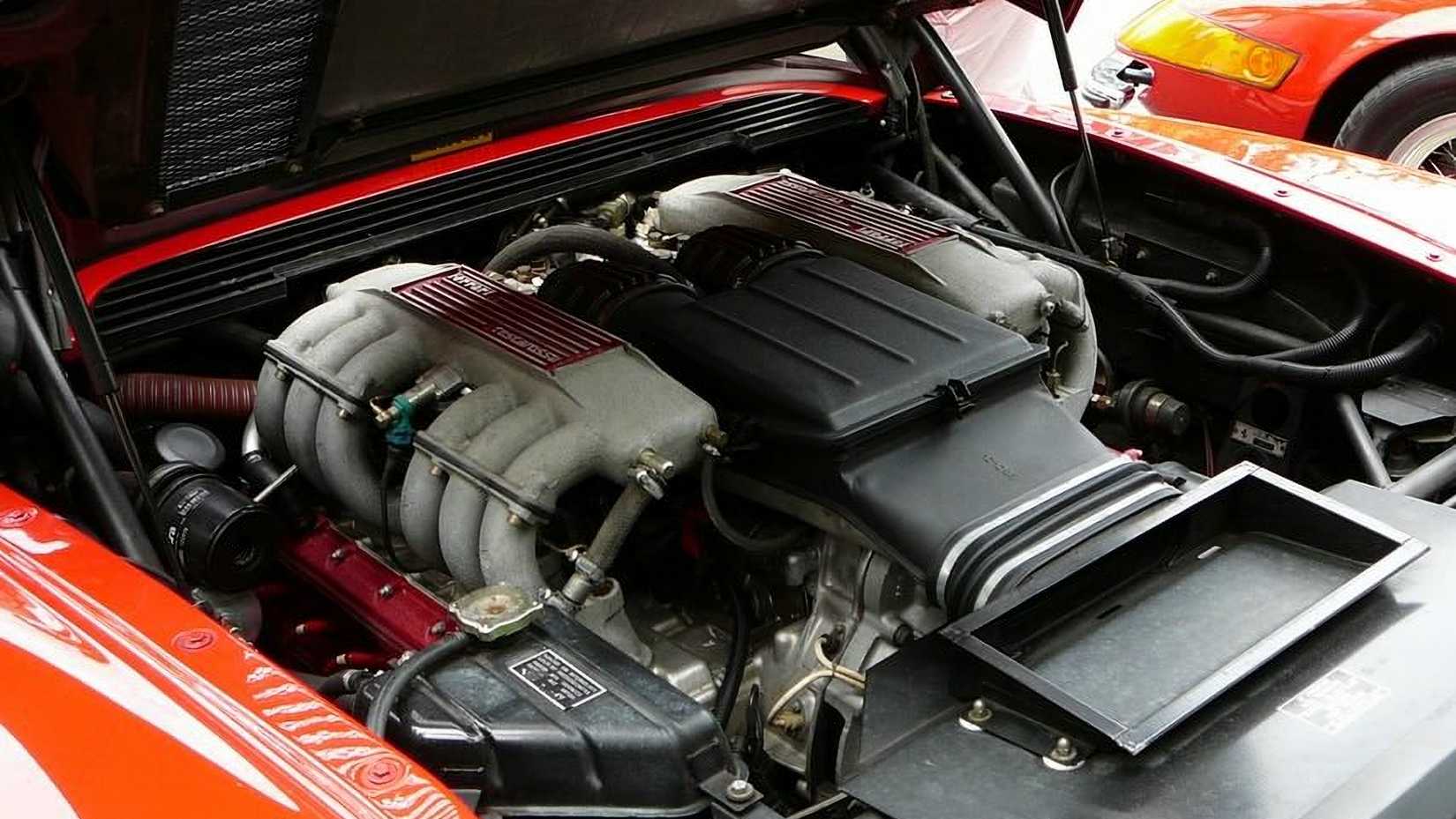 ferrari testarossa engine type