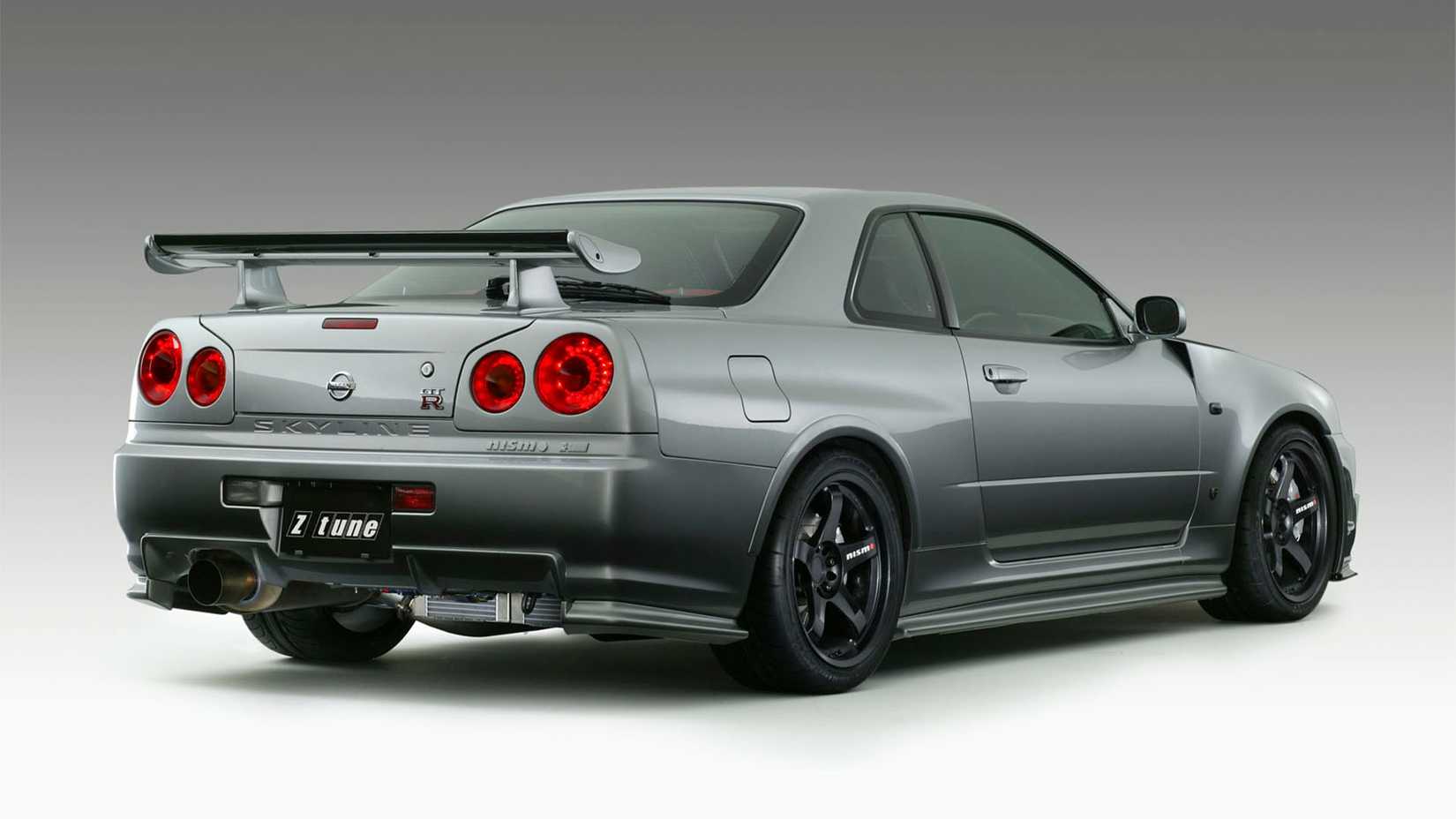 The R33 Nissan Skyline GT-R R400 Broke Japan's Horsepower Agreement