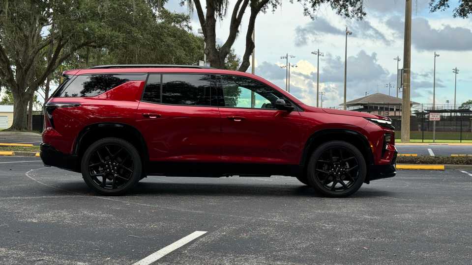 2024 Chevrolet Traverse Pricing, Photos & Specs