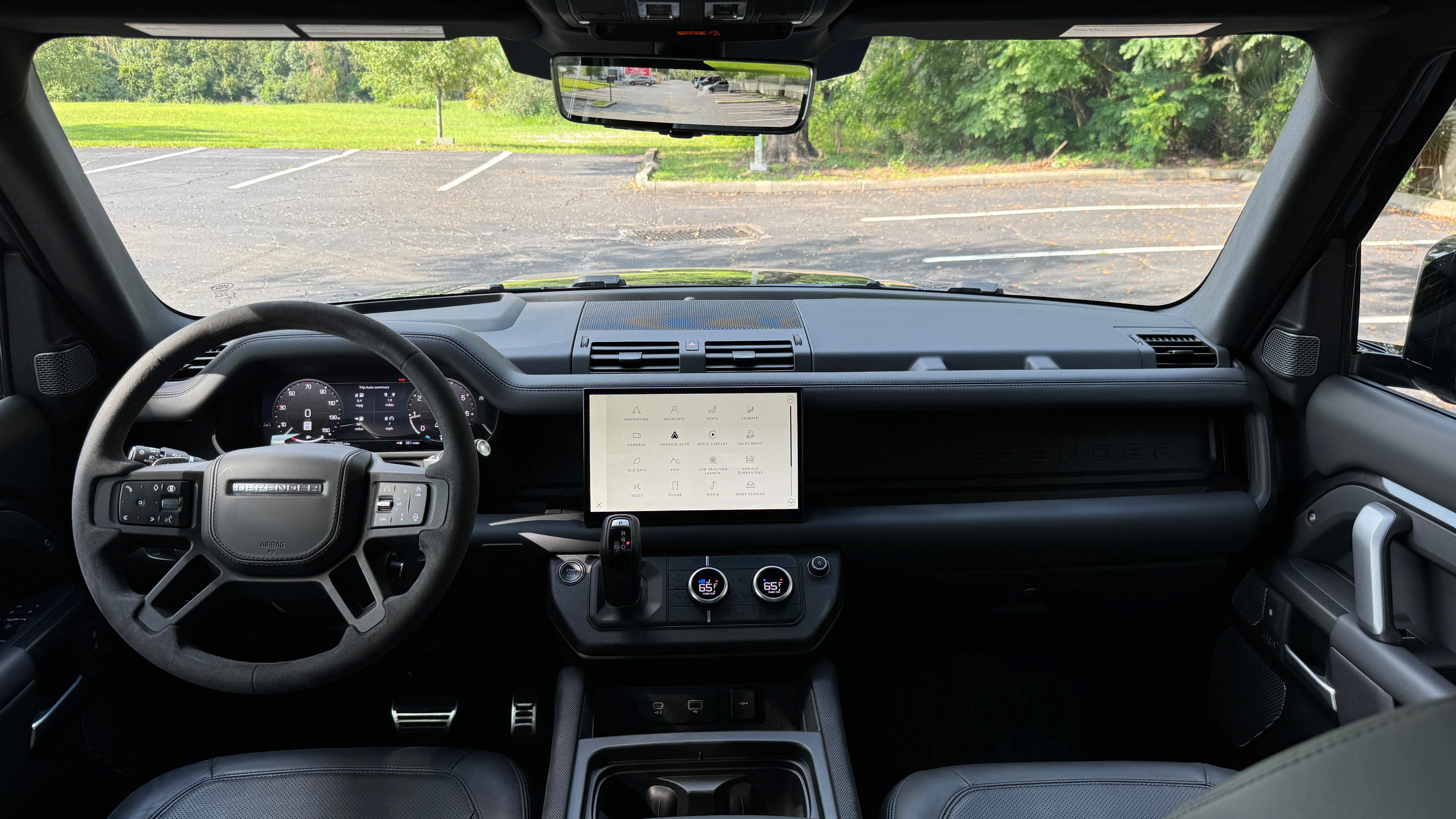 Defensor 2024 Interior 2024 Land Rover Defender In Dubai, United Arab