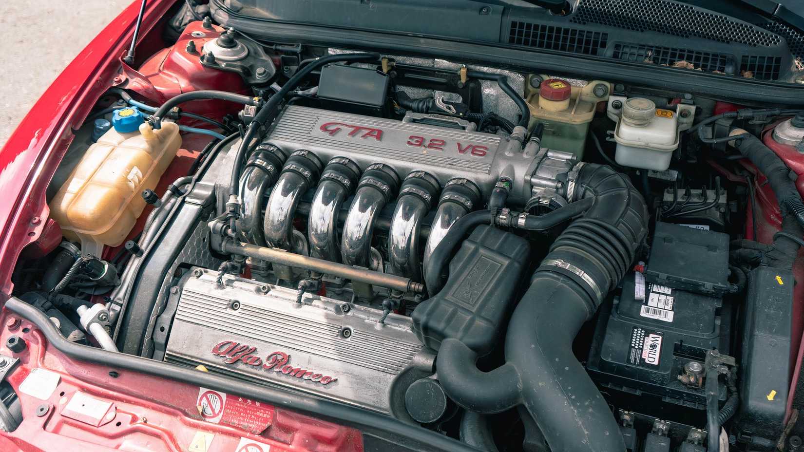 The Alfa Romeo 147 GTA Is An Unhinged Hot Hatch