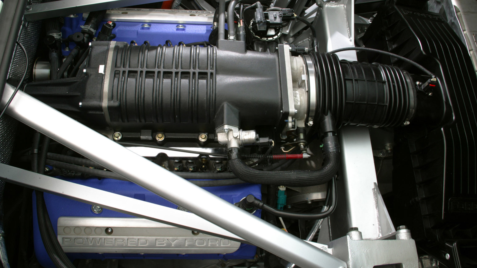 How The Mustang GTD Compares To First-Gen Ford GT