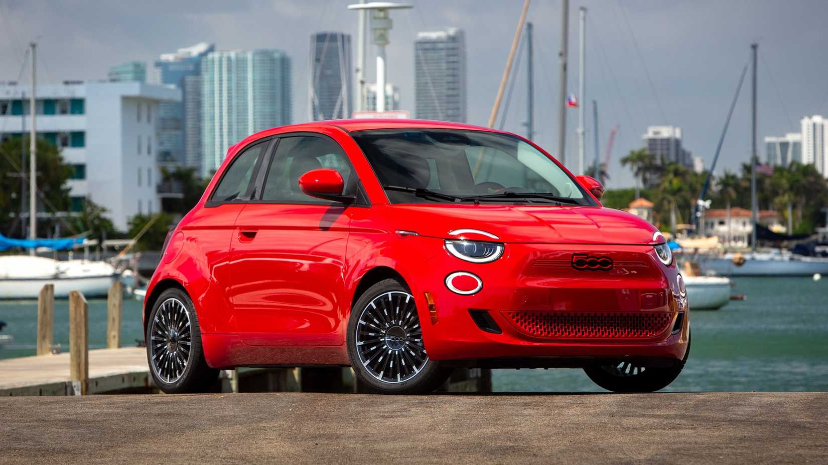 Classic Fiat 500 With Electric Motor Offers More Range Than The Factory ...