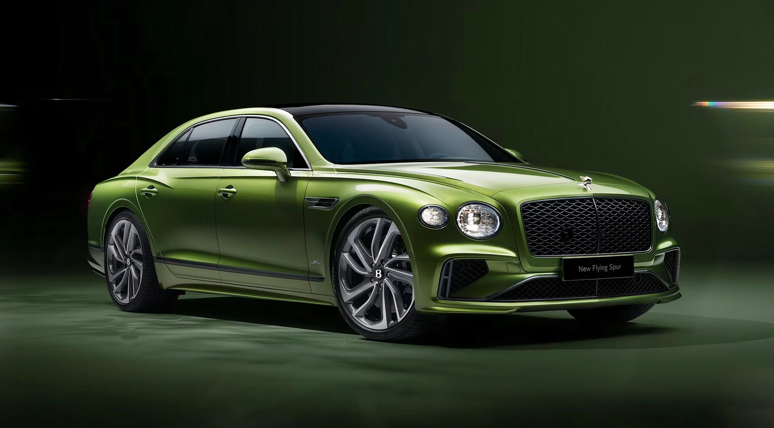 Video: Bentley Unveils The Insanely Quick Flying Spur Speed