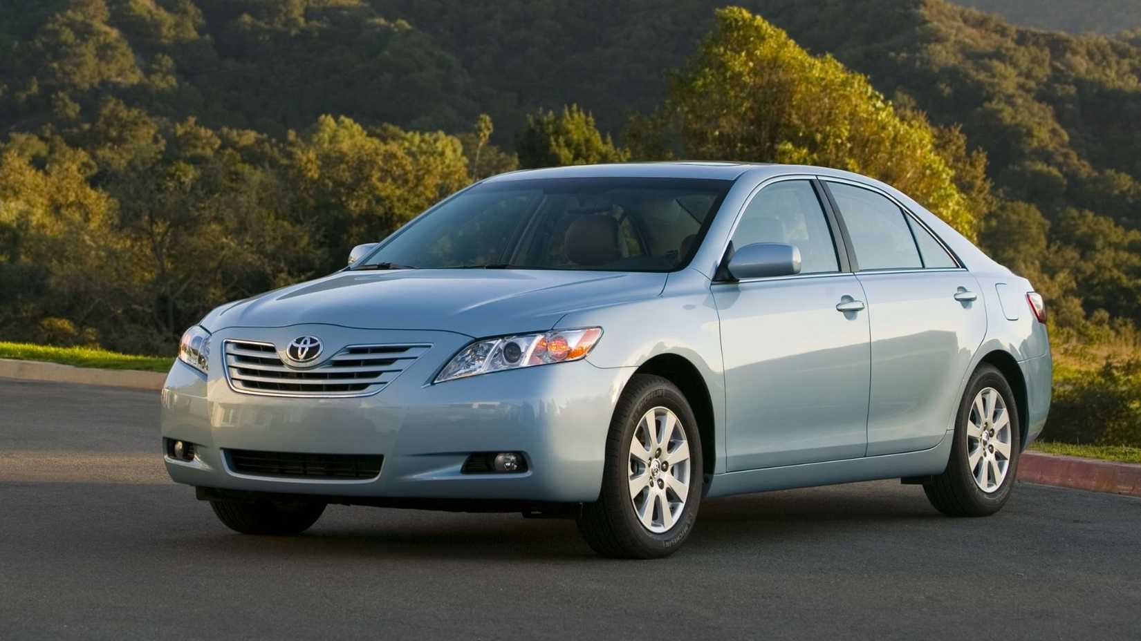 2008 Toyota Camry Pricing, Photos & Specs