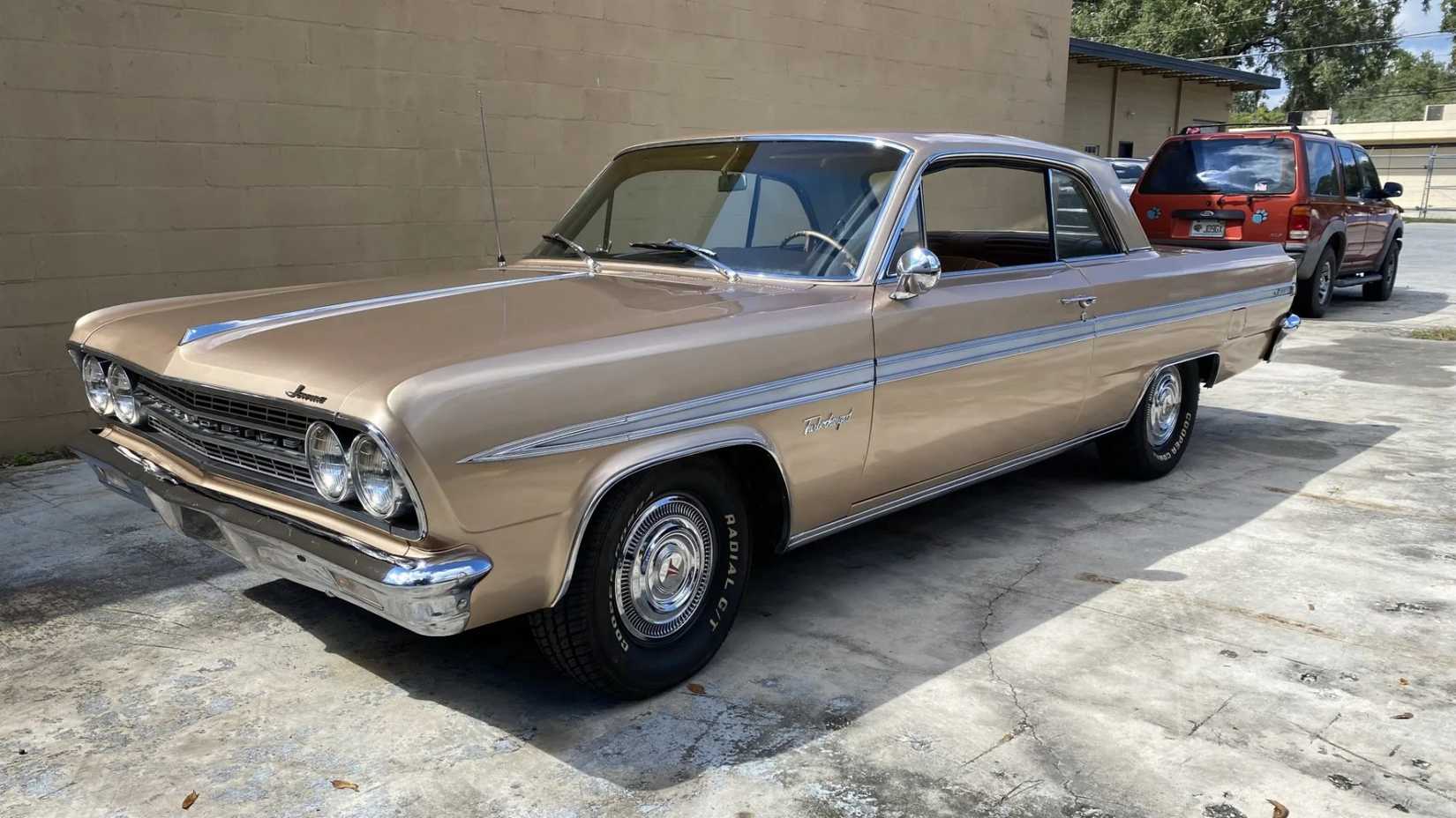 The Oldsmobile Curved Dash Was The First Car To Have A Speedometer