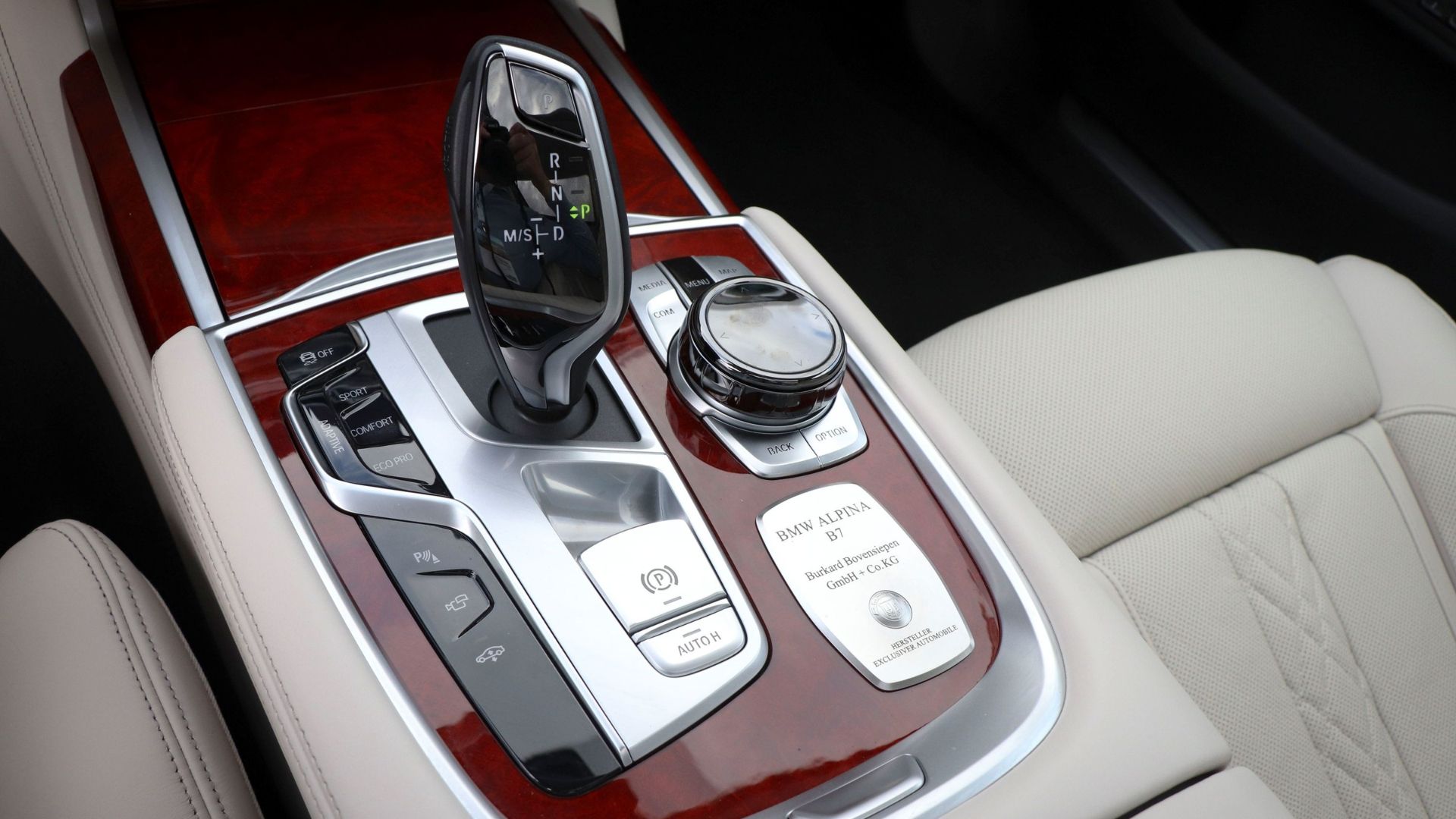 2022 BMW Alpina B7 - Review | CarBuzz