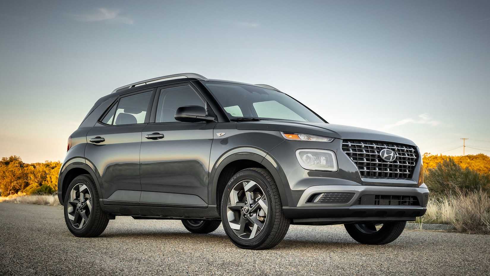 The Hyundai Venue Is America's Cheapest New Car, Here's What It Costs ...