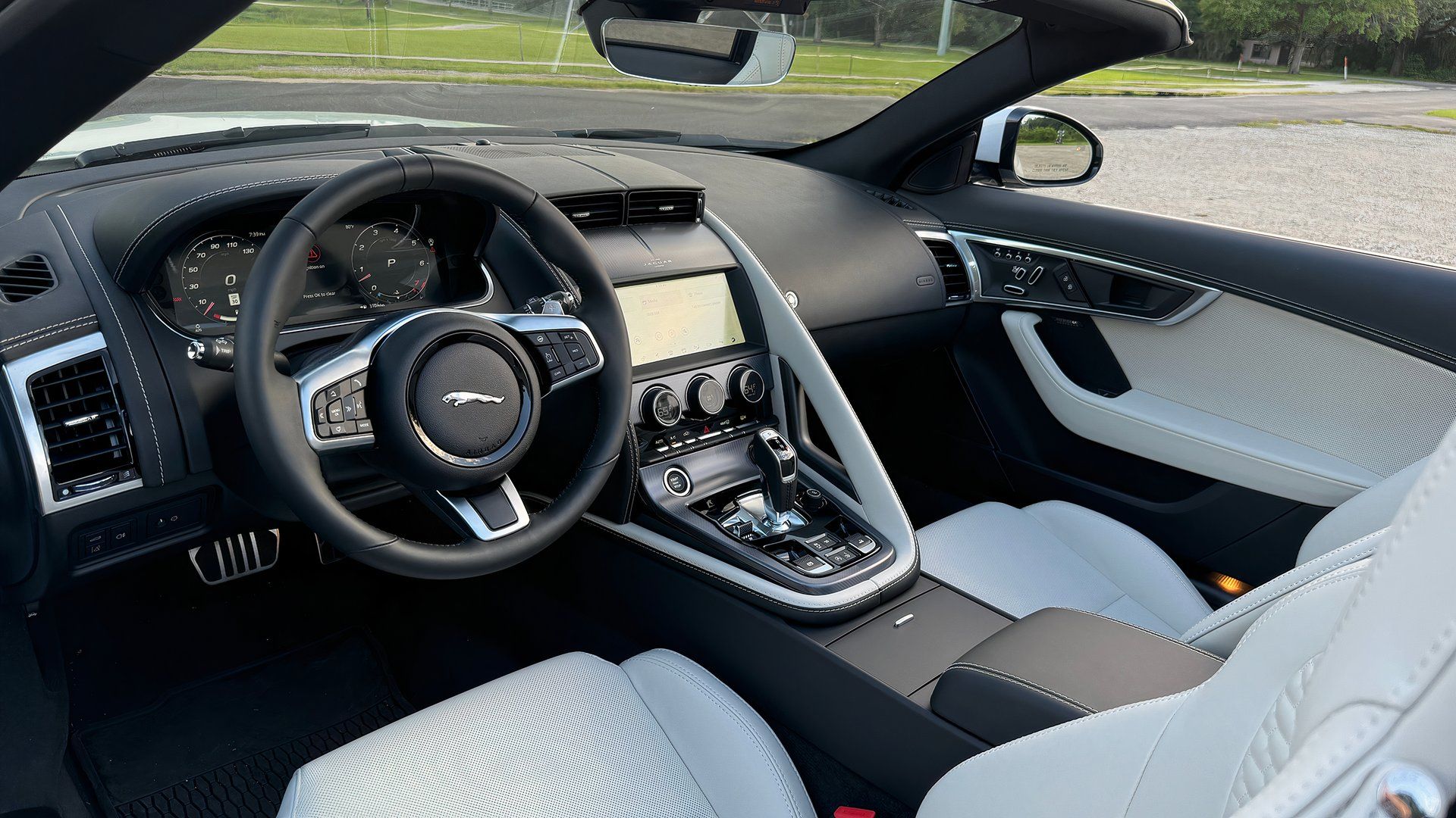 Jaguar Tipo F Interior 2024 Jaguar F Type R: The Final Drive