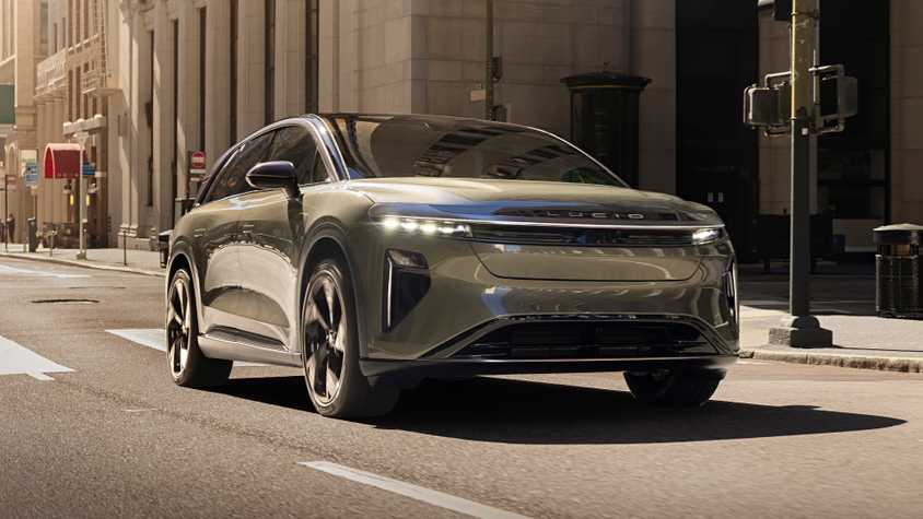 2026 Lucid Gravity Pricing, Photos & Specs