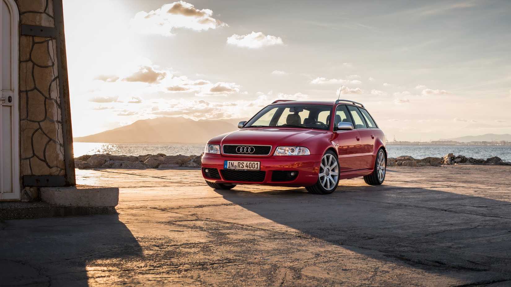 Audi's '90s M3 Rival Is An Affordable And Practical Sports Sedan