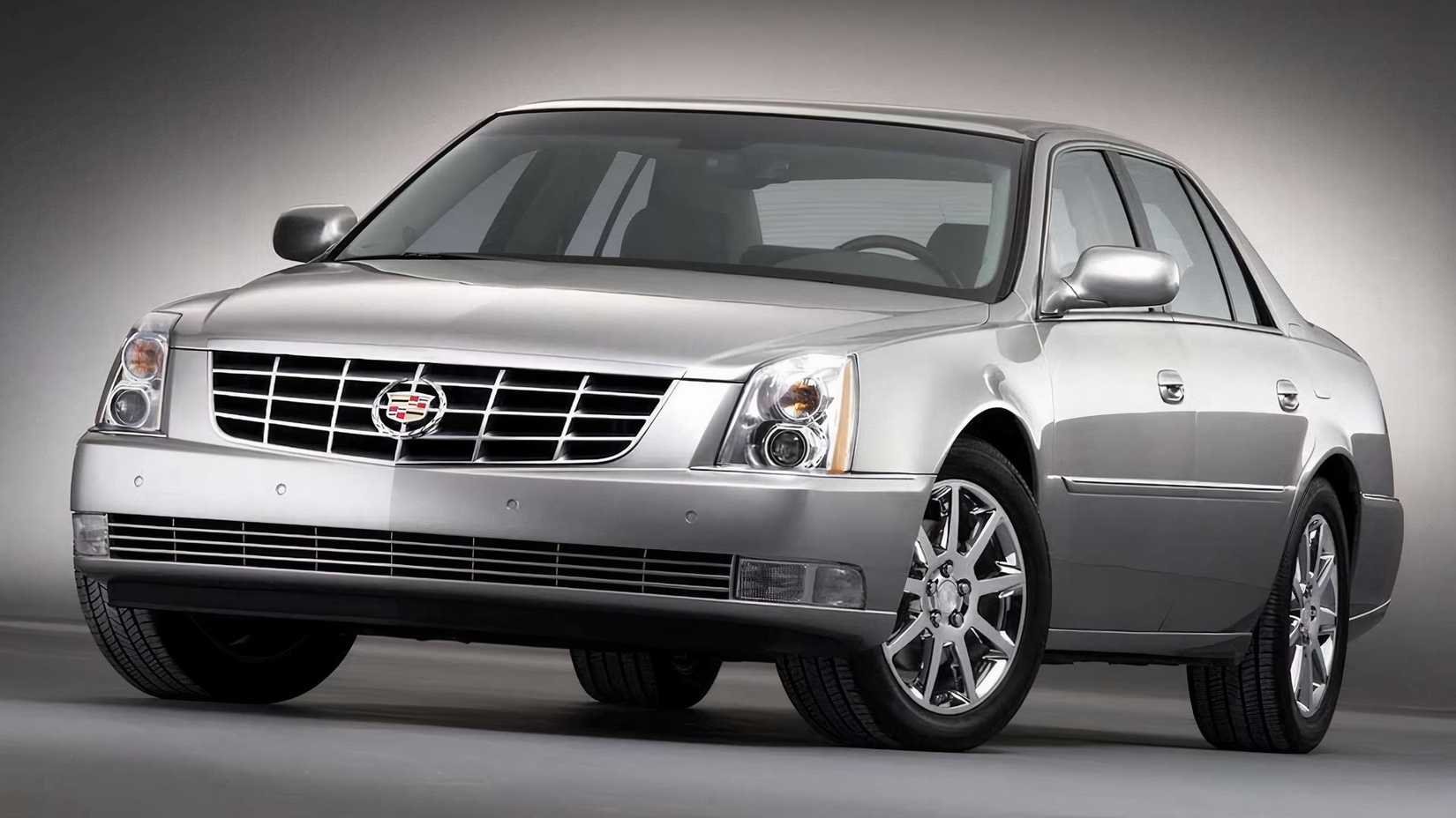 2011 Cadillac DTS Pricing, Photos & Specs