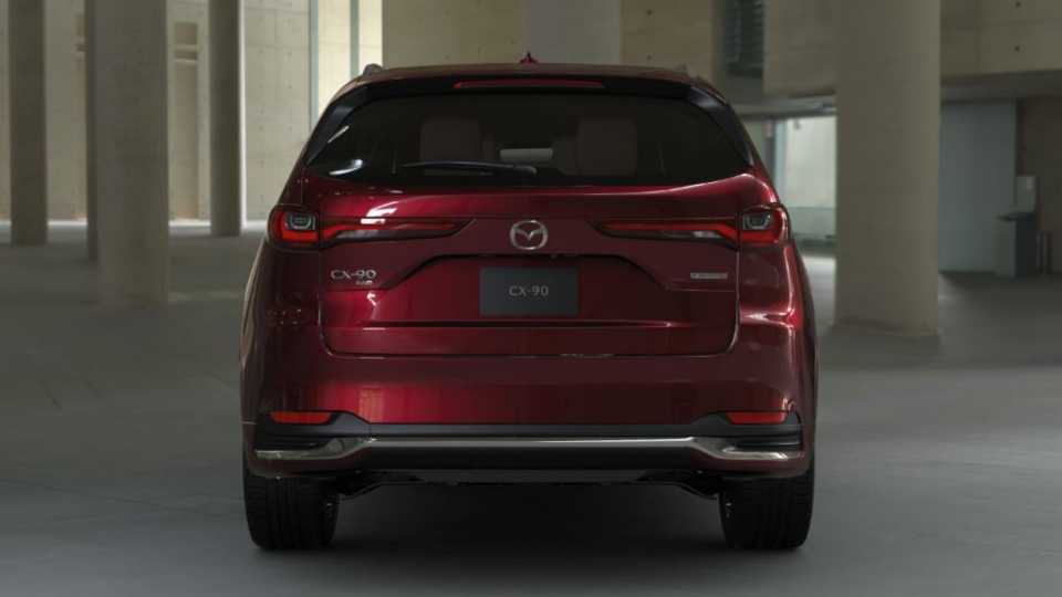 2025 Mazda CX-90 Pricing, Photos & Specs
