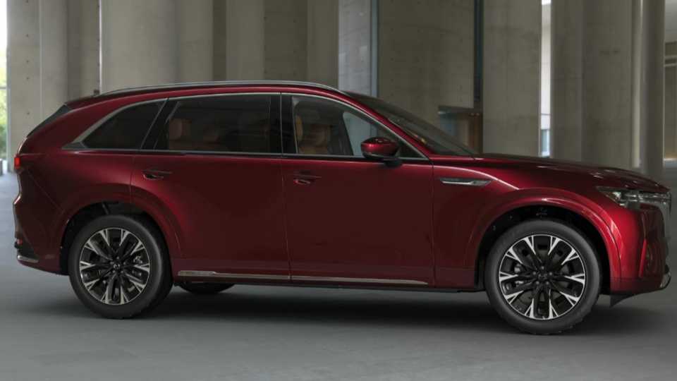 2025 Mazda CX-90 Pricing, Photos & Specs