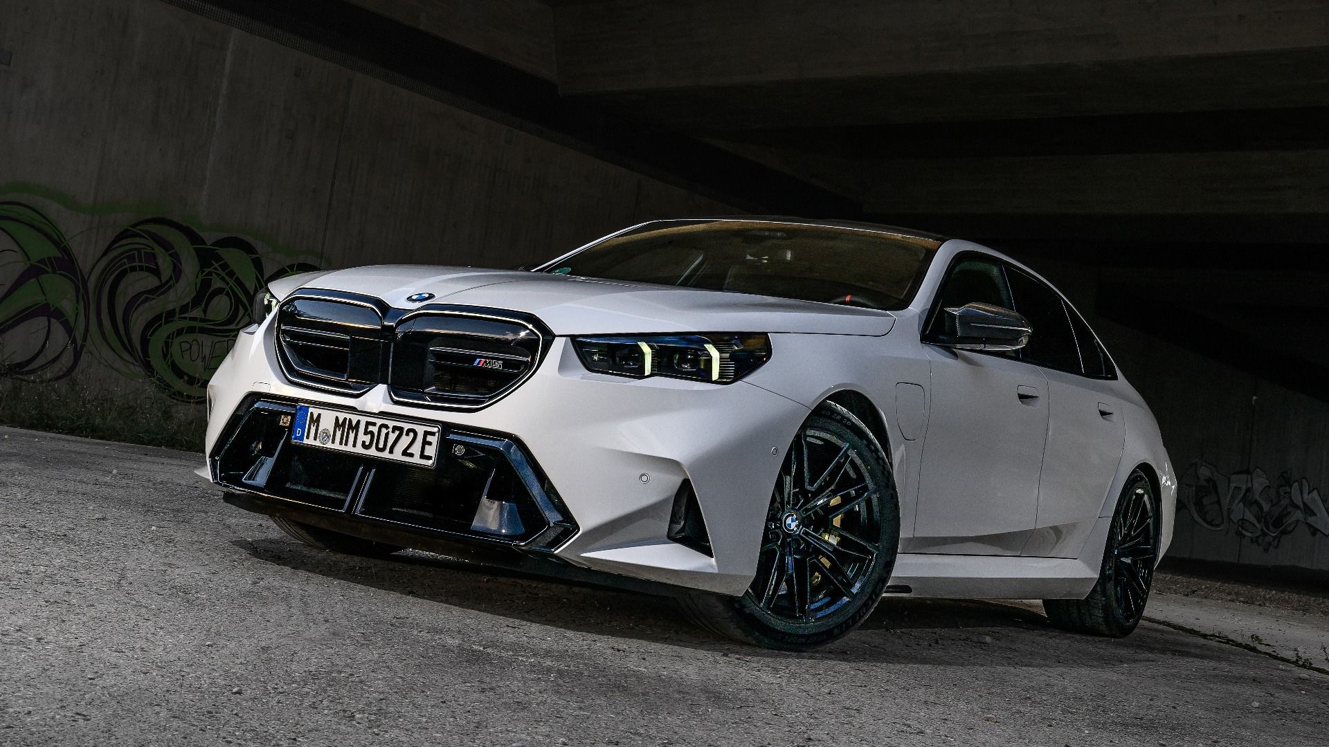 2025 BMW M5 Sedan Interior and Exterior Photo Gallery