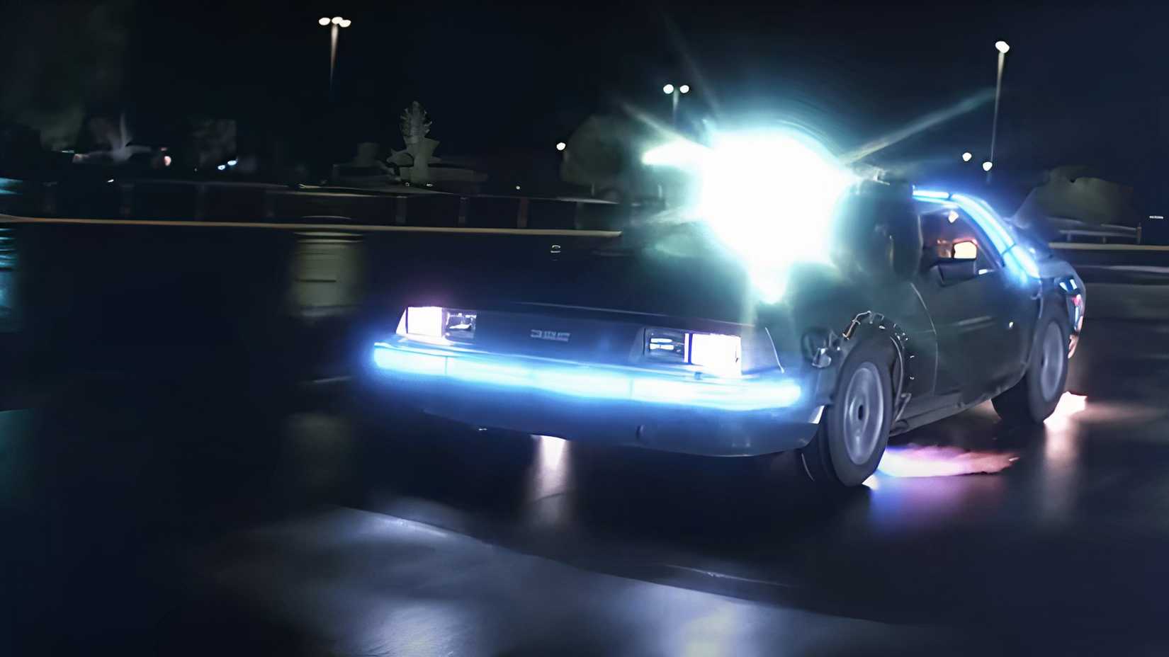 10 Production Cars That Look Like Spaceships