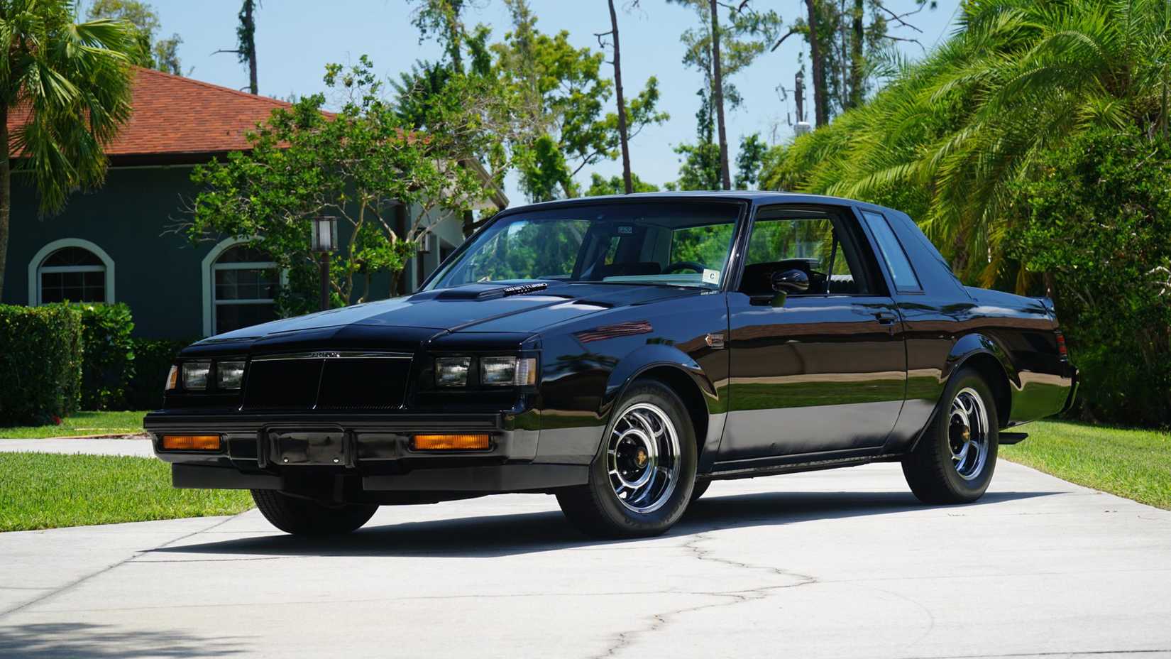 Buick's Unconventional Muscle Car: Grand National