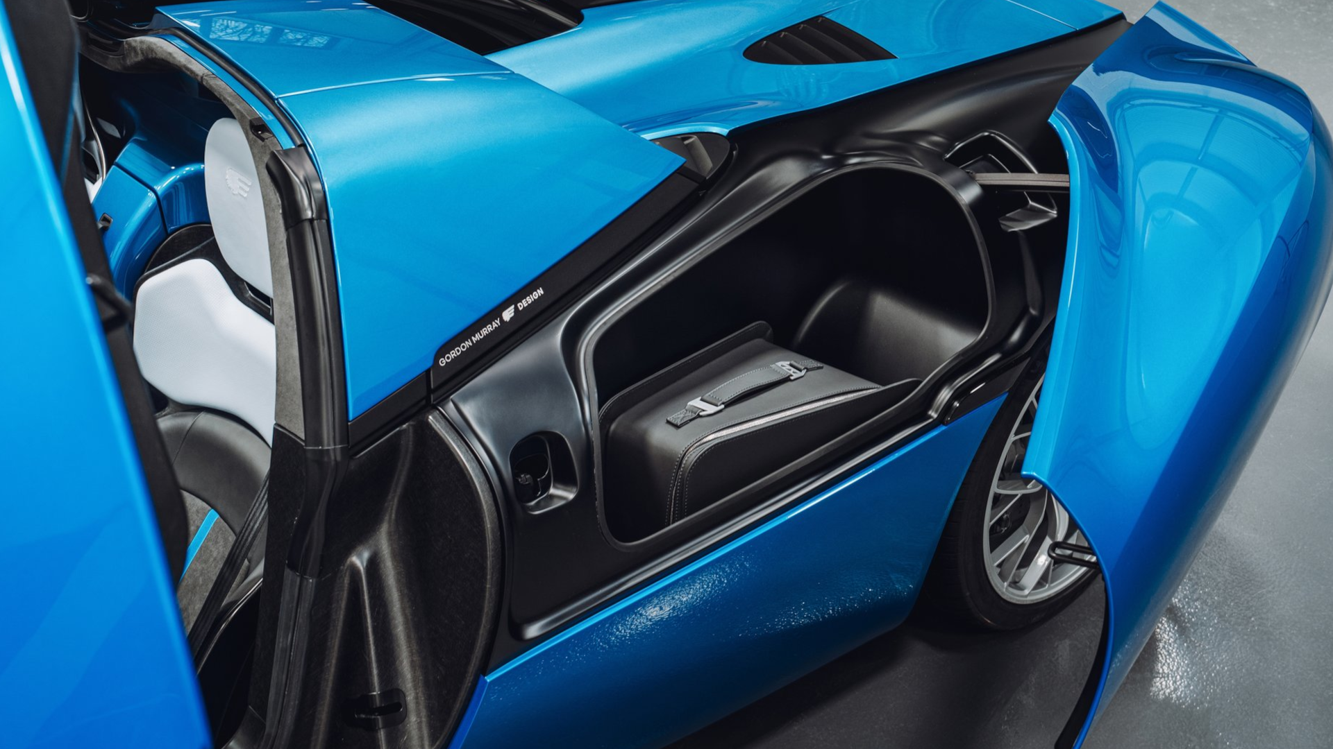 2025 Gordon Murray Automotive T.33 Spider Pricing, Photos & Specs