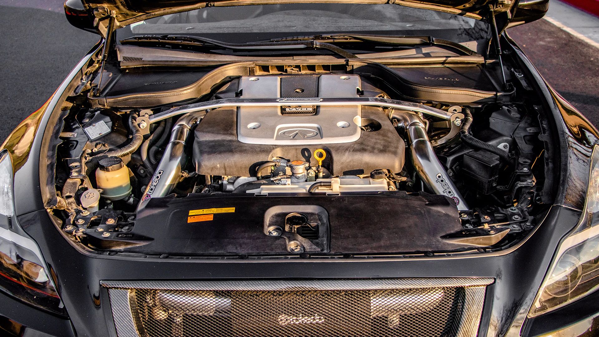 How To Clean Your Car's Engine Bay In 9 Steps