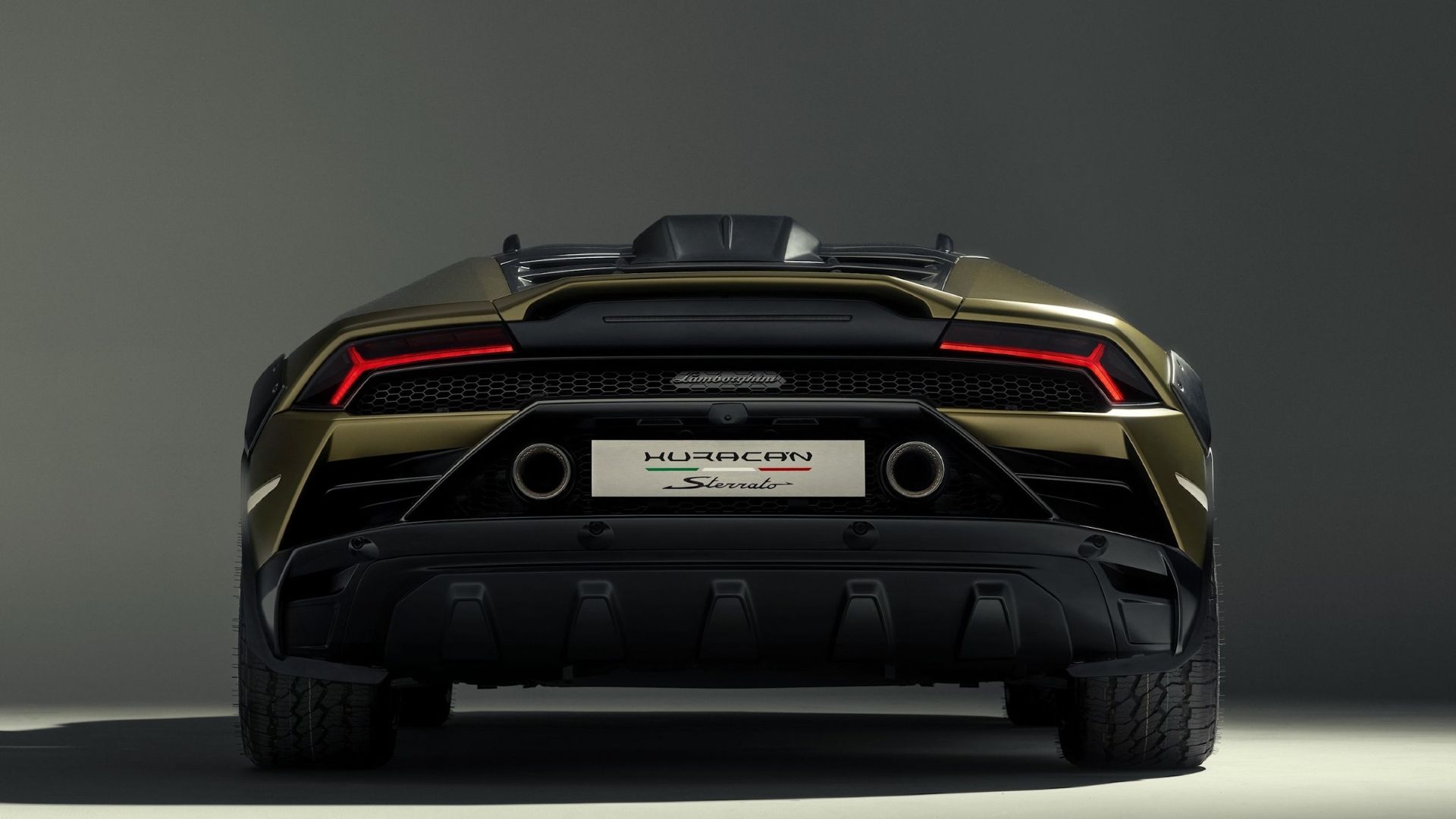 2024 Lamborghini Huracan Sterrato - Review | CarBuzz