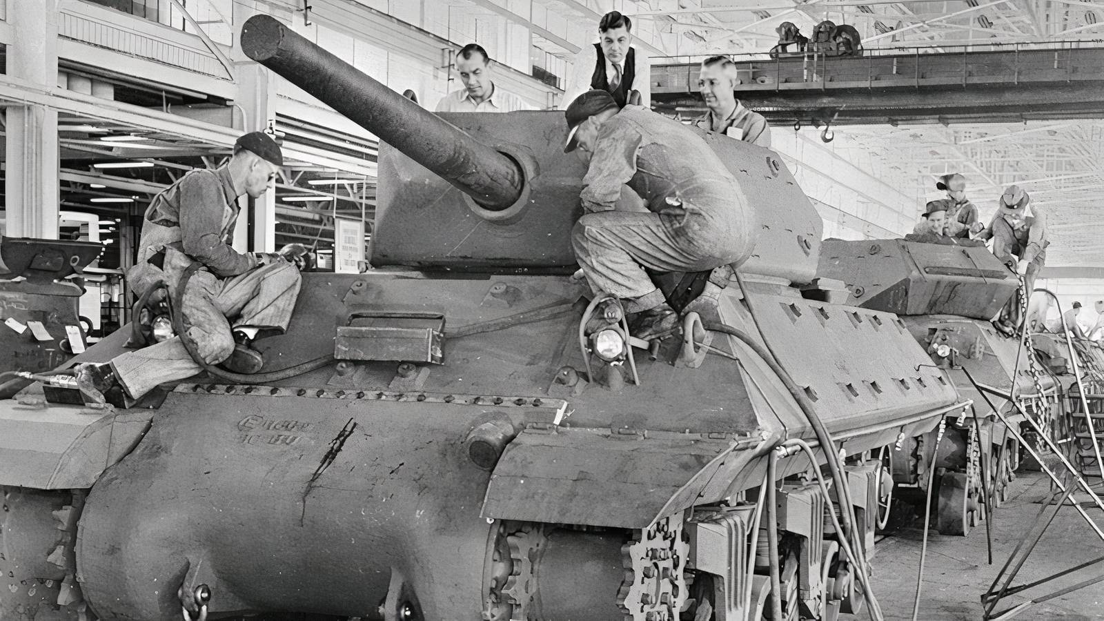 5 American Automakers That Built Tanks During The World Wars