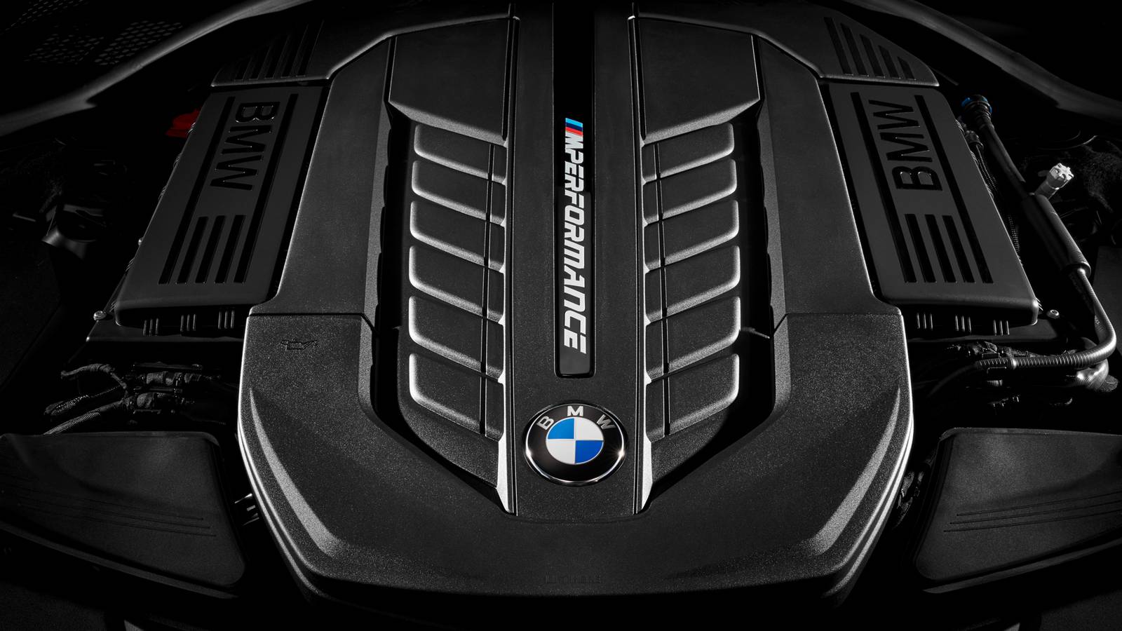 BMW Confirms V12 Engine Meets Strict Emissions Regulations