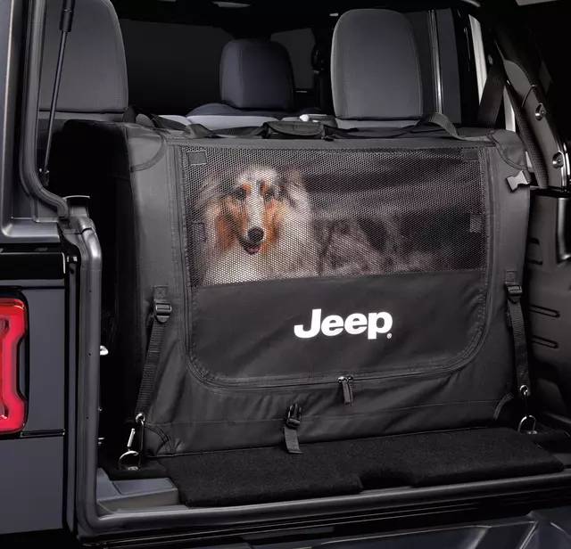 The 10 Best Mopar Accessories You Can Buy In 2024