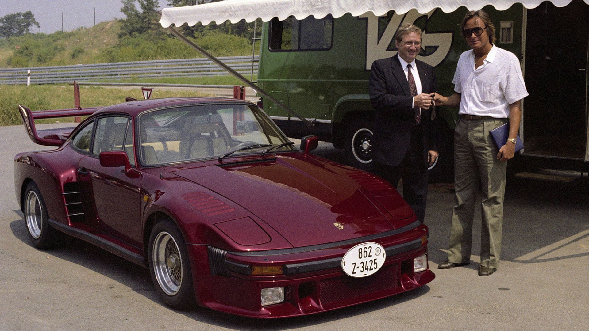 Rezvani's 935-Inspired RR1 Supercar Is Getting A Face Transplant ...
