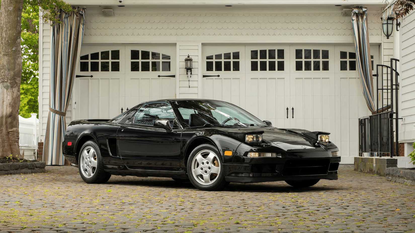 Acura NSX: Iconic First Gen Outshines Disappointing Hybrid Successor