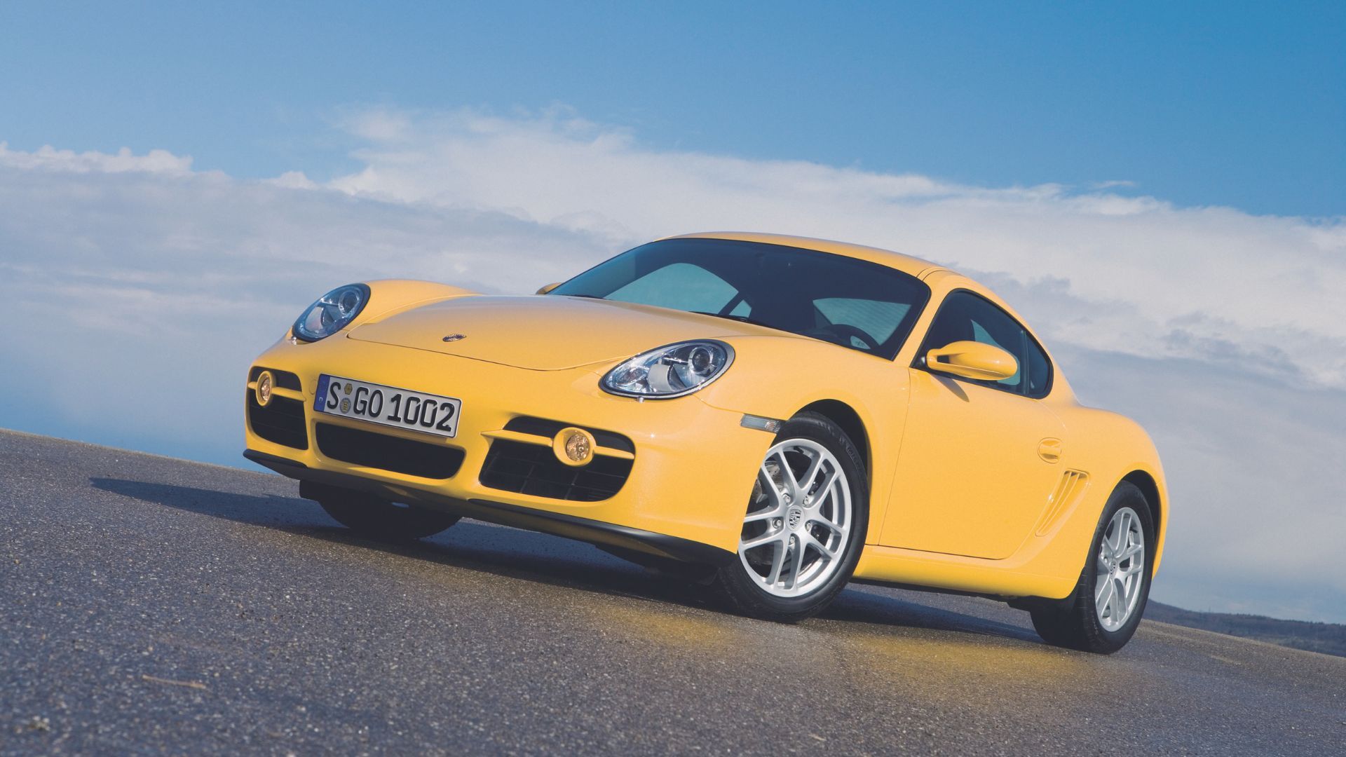 2010 Porsche 718 Cayman - Review | CarBuzz