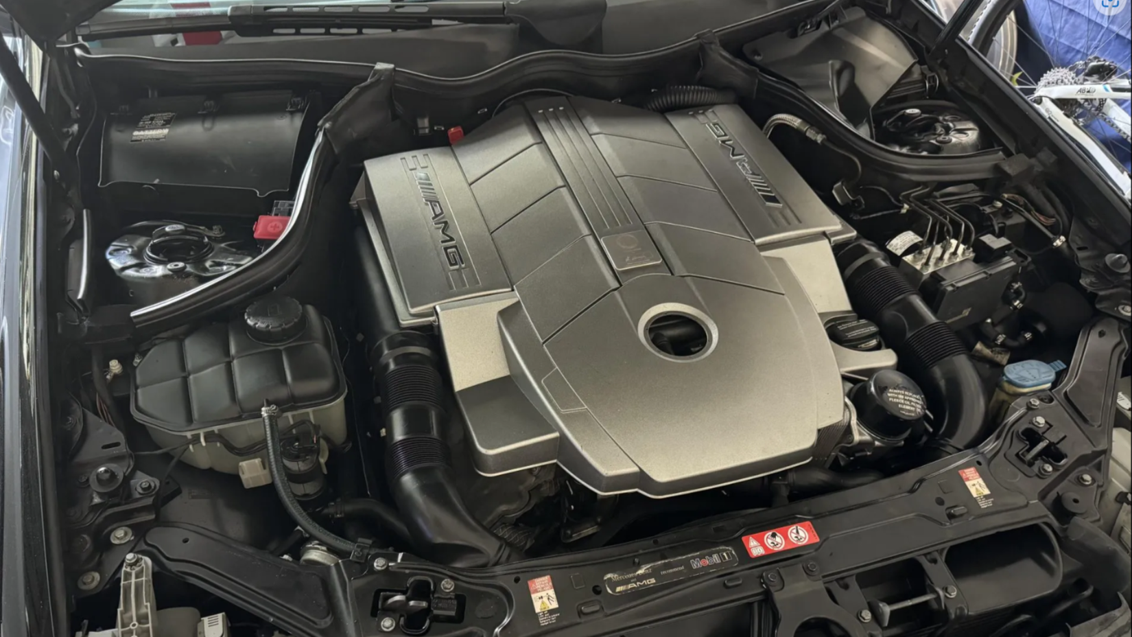 The Mercedes-Benz C55 AMG Has All The Character The Brand-New Model Lacks, And It Costs A Lot Less