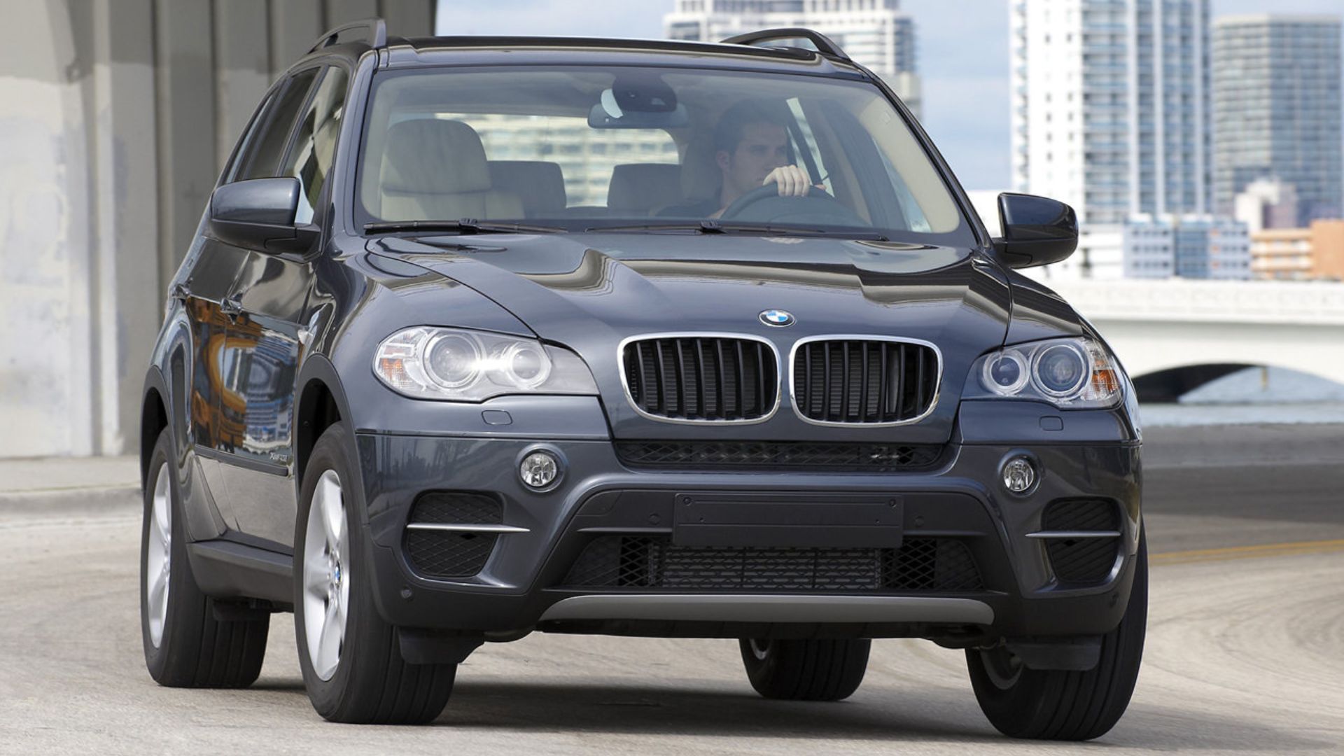 2012 BMW X5 Pricing, Photos & Specs