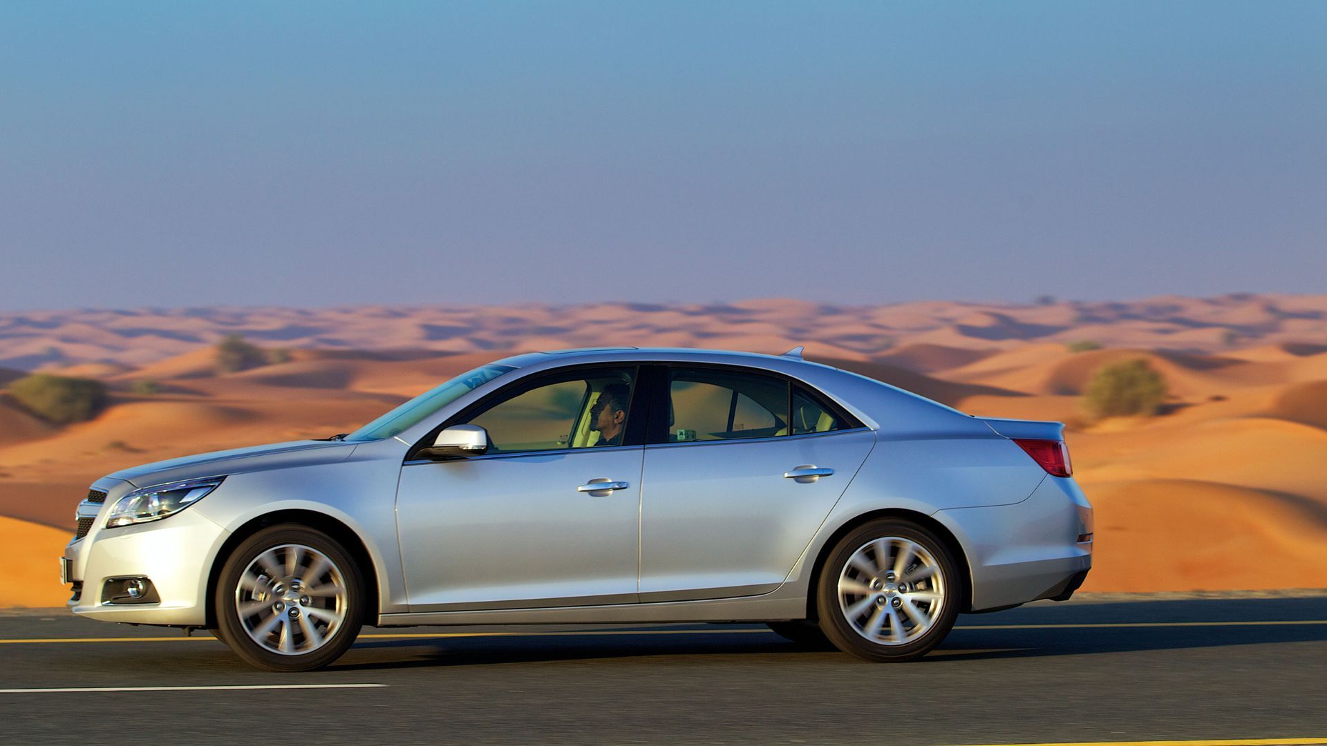 2011 Chevrolet Malibu Exterior Photos