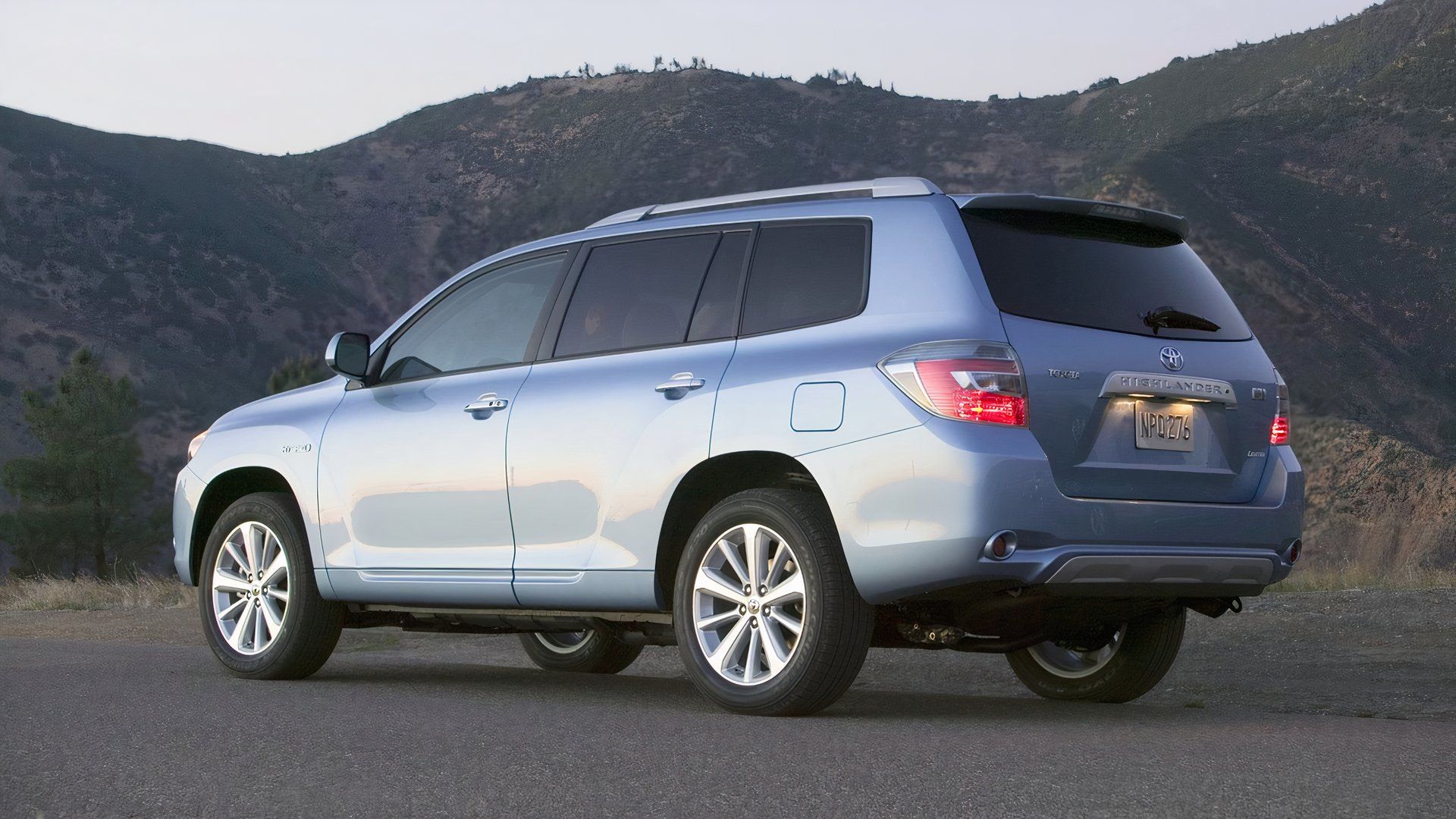 2008 Toyota Highlander Hybrid Pricing, Photos & Specs