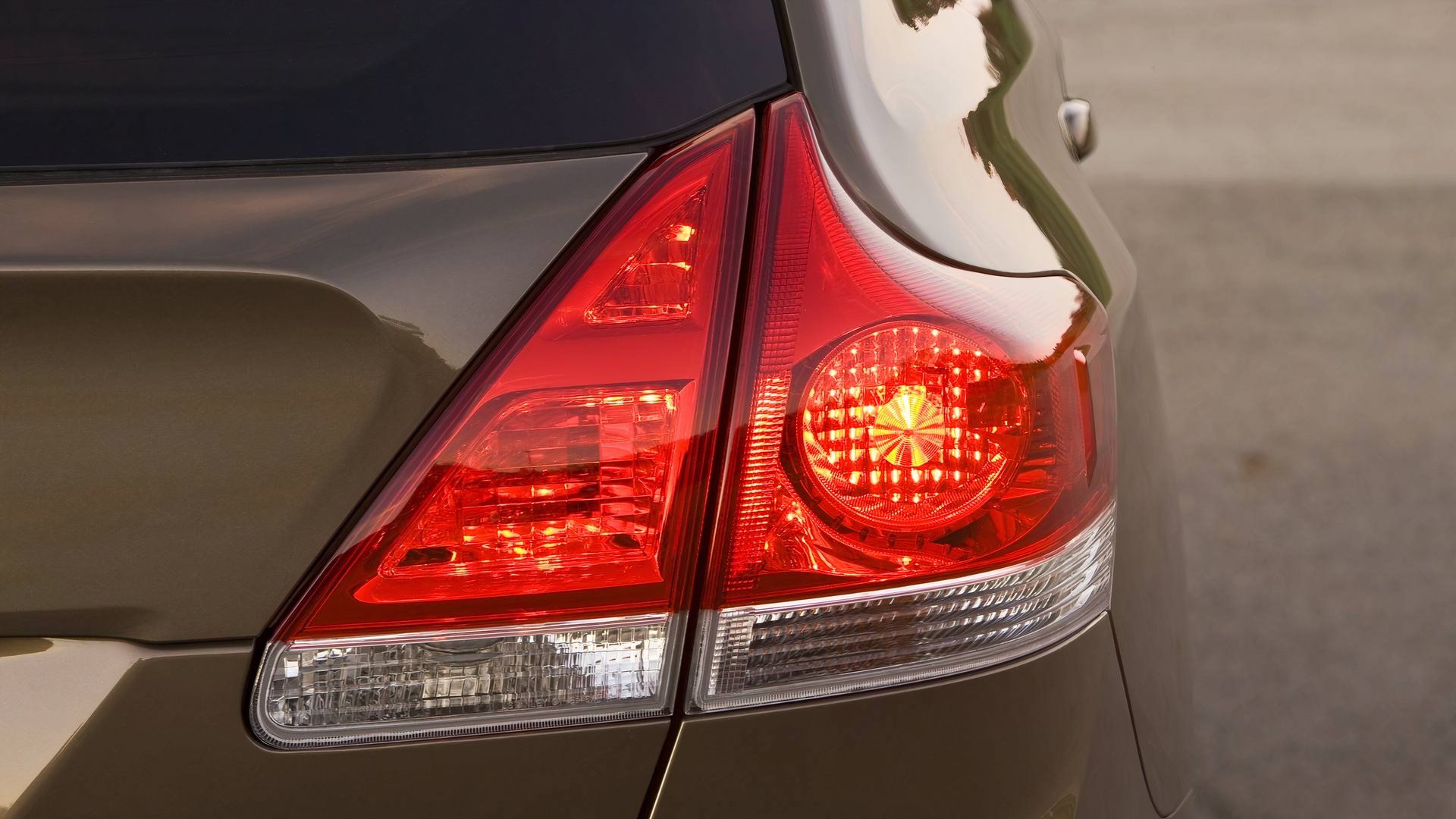 Toyota Venza: Review, Pricing, Photos, and Specs