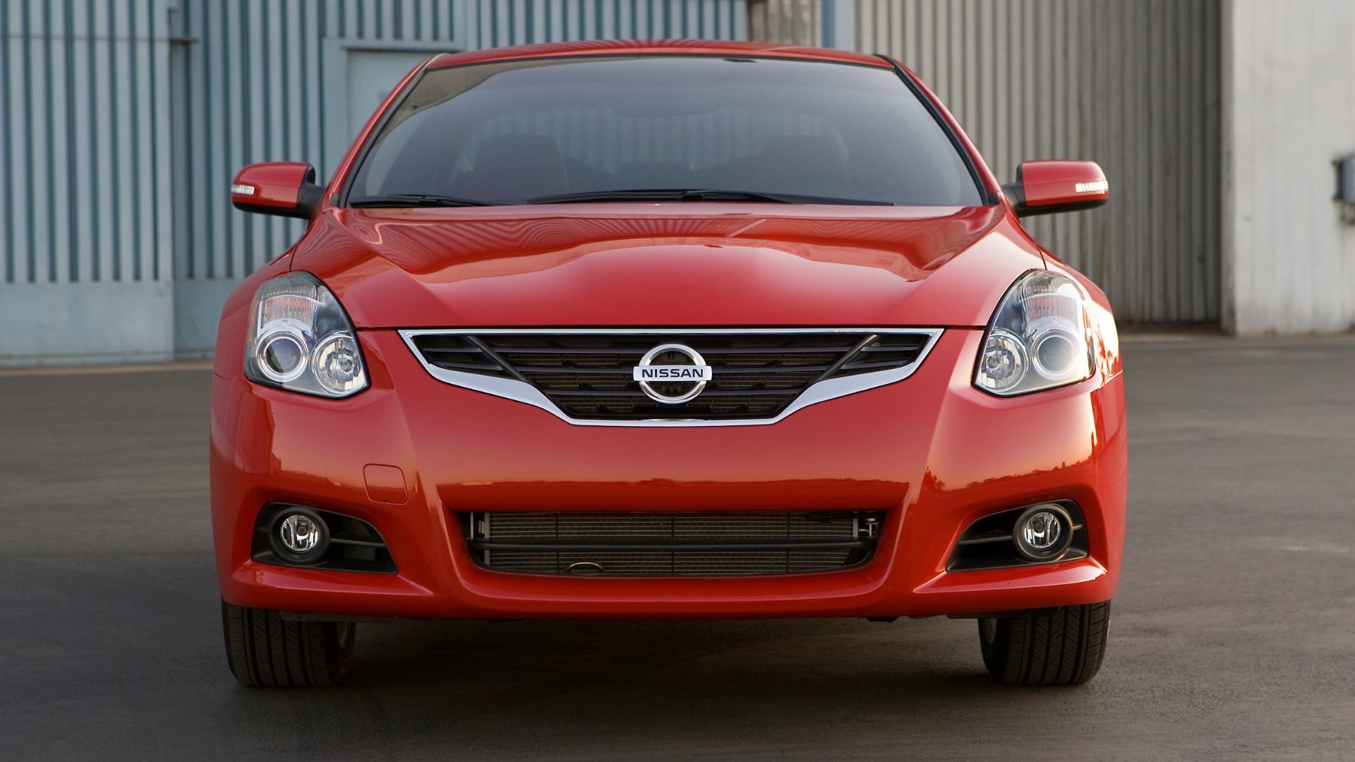 2011 Nissan Altima Coupe Pricing, Photos & Specs
