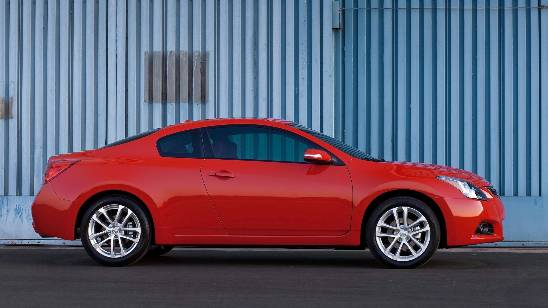 Nissan Altima Coupe 2010