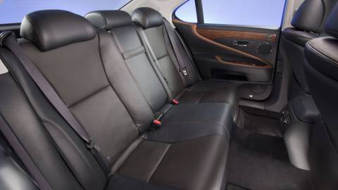 2012 Lexus LS Pricing, Photos & Specs