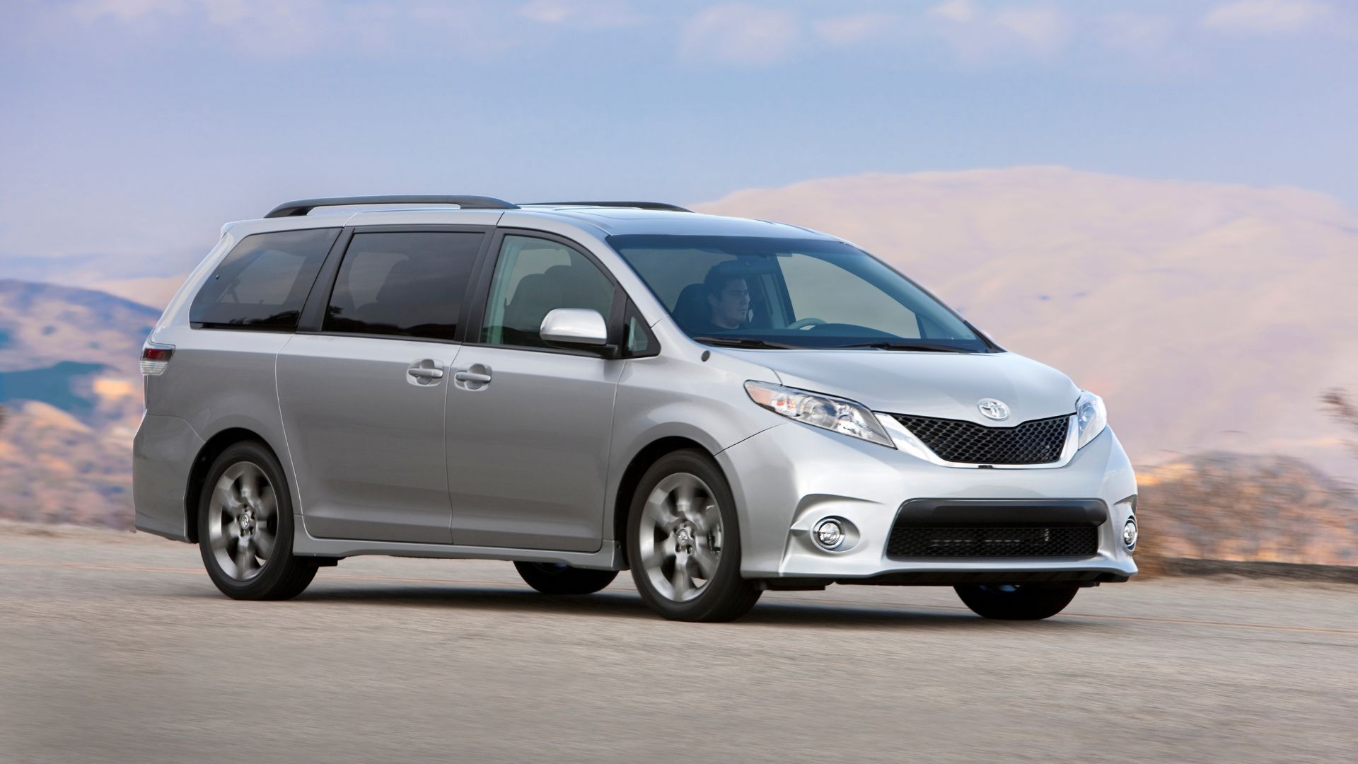 2012 Toyota Sienna - Review | CarBuzz