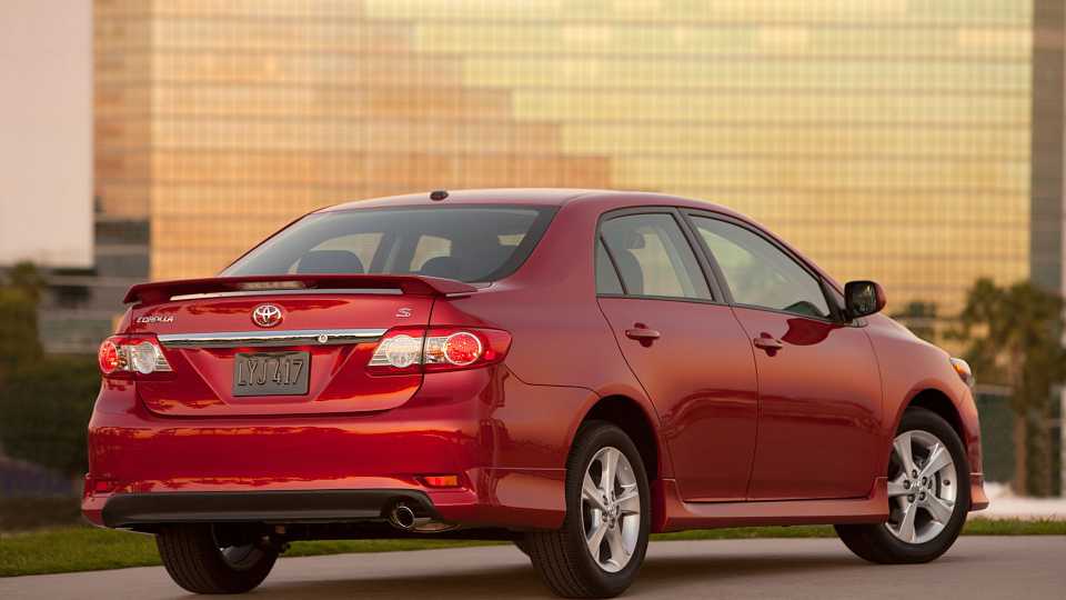 2012 Toyota Corolla Sedan Pricing, Photos & Specs