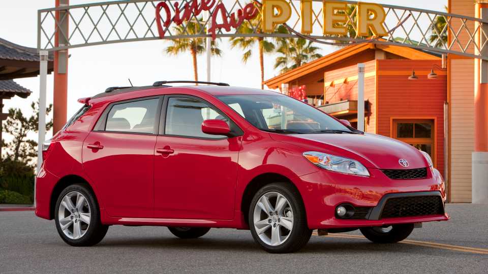 2012 Toyota Matrix Pricing, Photos & Specs