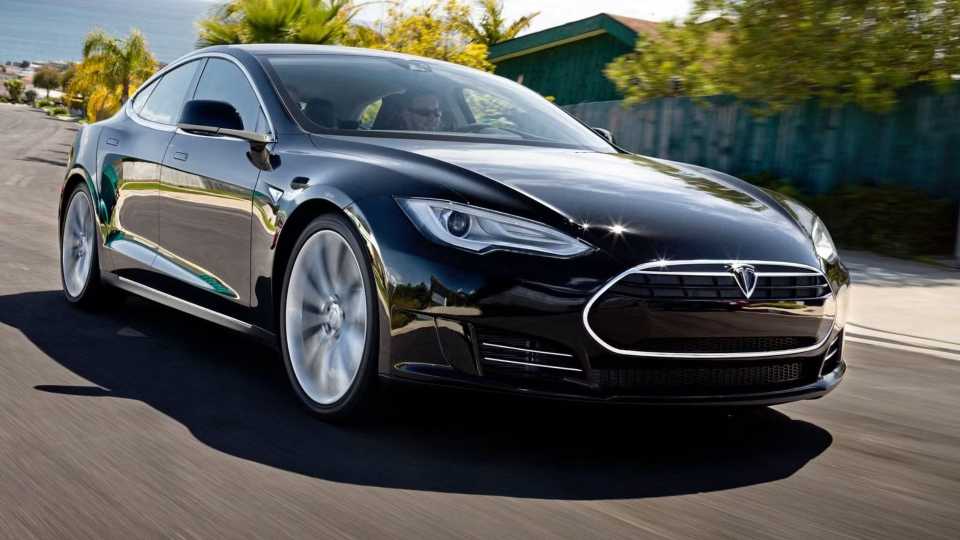 2012 Tesla Model S Pricing, Photos & Specs