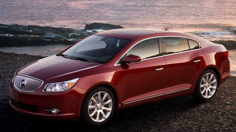 2012 Buick LaCrosse Pricing, Photos & Specs