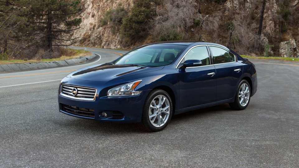2012 Nissan Maxima Pricing, Photos & Specs